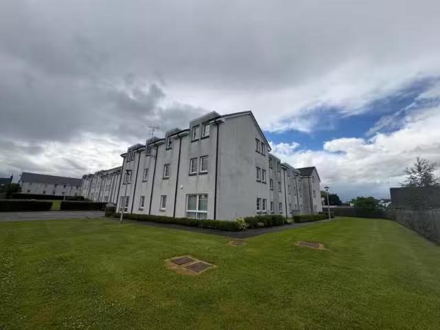 2 bedroom flat for rent in Priory Park, Inverurie, Aberdeenshi.