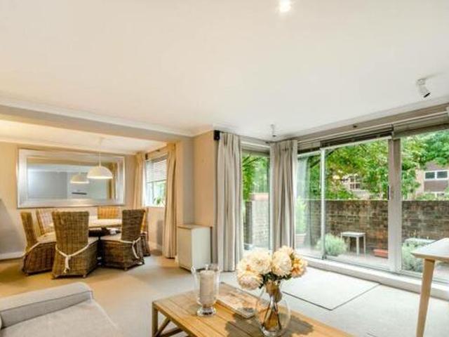 2 Bedroom Flat For Rent In Putney, London