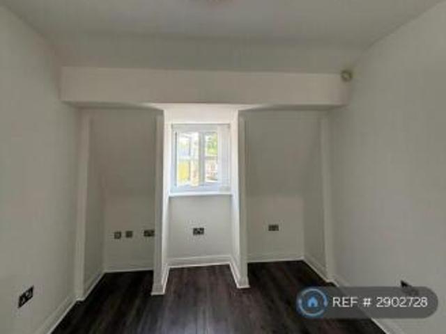 2 bedroom flat for rent in Quarry Way, Liverpool, L36