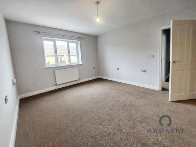 2 bedroom flat for rent in Quartz Way, Sittingbourne, Kent, ME10