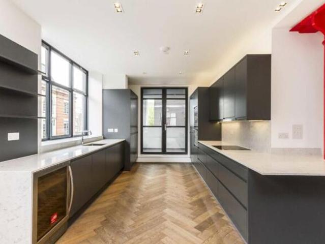 2 bedroom flat for rent in Queen Elizabeth Street, Shad Thames, SE1