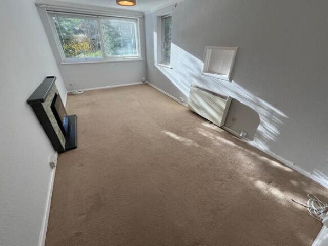 2 bedroom flat for rent in Queens Court, 140 Richmond Park Road, Bournemouth, Dorset, BH8