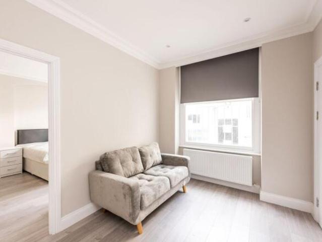 2 bedroom flat for rent in Queen's Gate Terrace, South Kensington, London, SW7
