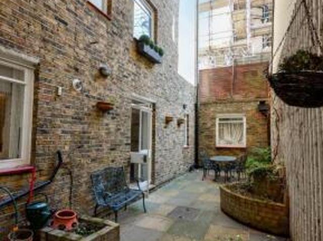 2 bedroom flat for rent in Queens Gate Gardens, South Kensington, London, SW7