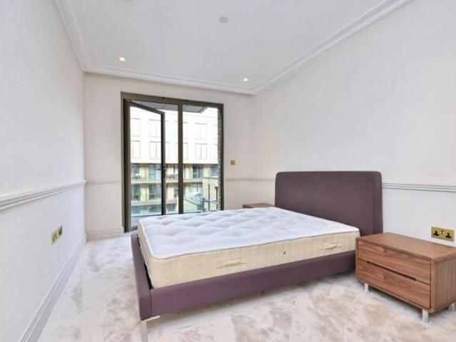 2 bedroom flat for rent in Queens Wharf, 2 Crisp Road, Hammersmith, London W6