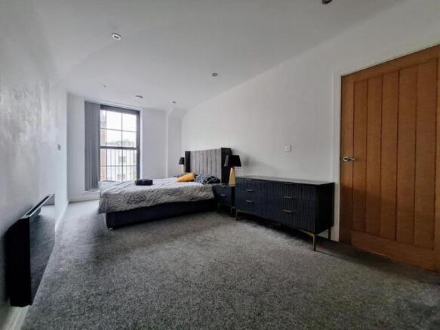 2 bedroom flat for rent in Queensbirdge Drive, Ramsgate, CT11