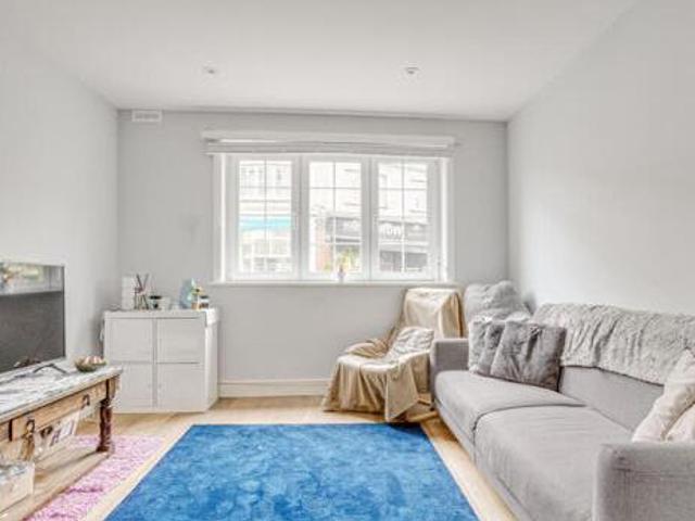 2 Bedroom Flat For Rent In Ranelagh Gardens