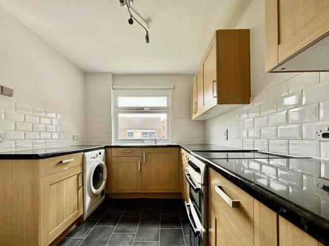 2 Bedroom Flat For Rent In Rainham