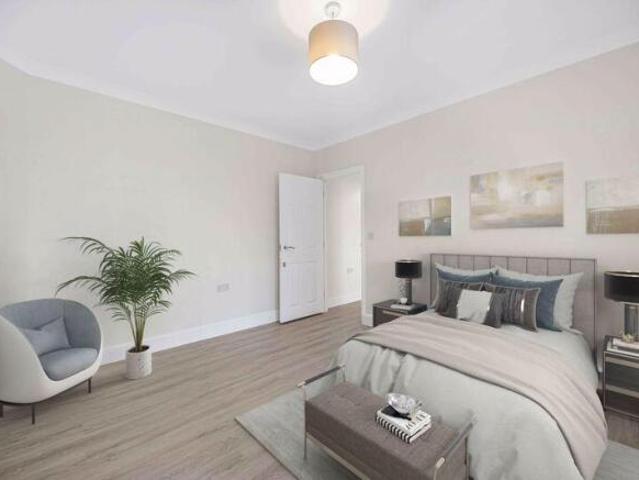 2 bedroom flat for rent in Rainhill Way, Bow, E3