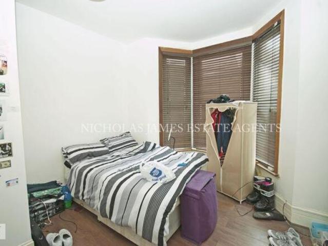 2 bedroom flat for rent in Raleigh Road, Haringey, London N8