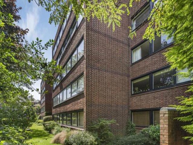 2 bedroom flat for rent in Ravenscourt Park, Hammersmith, W6