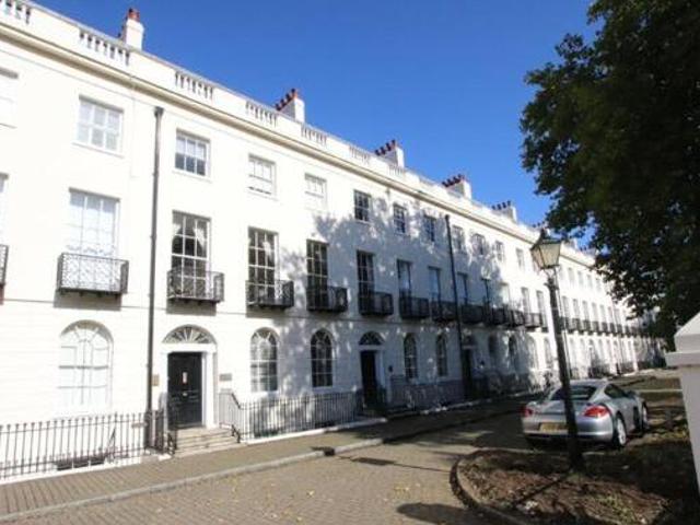 2 Bedroom Flat For Rent In Reading