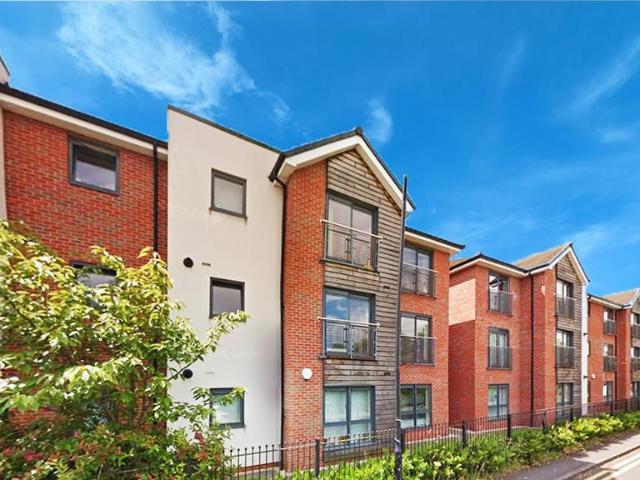 2 Bedroom Flat for rent in Rectory Court, Armthorpe, Doncaster