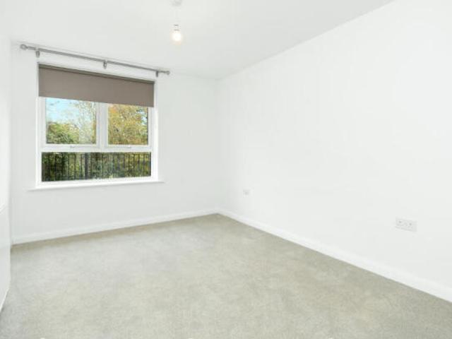 2 bedroom flat for rent in *Receive discounted rent for 6 months! * Rooks Corner, Milton Keynes, Buckingha, MK5