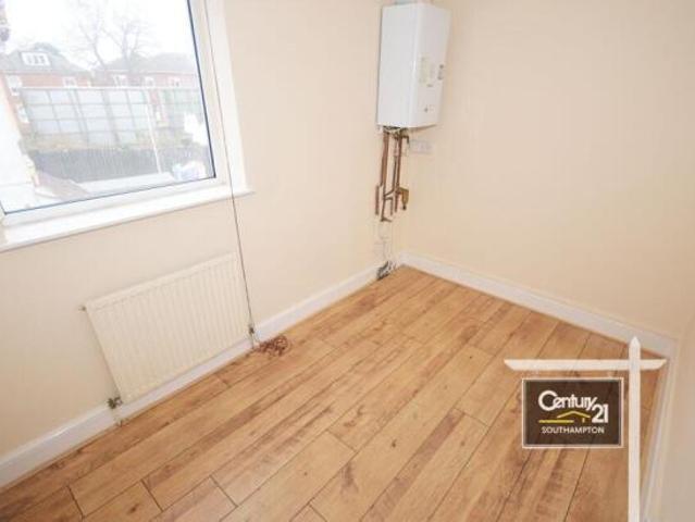 2 bedroom flat for rent in |Ref: R153042|, Shirley Road, Southampton, SO15 3EY, SO15