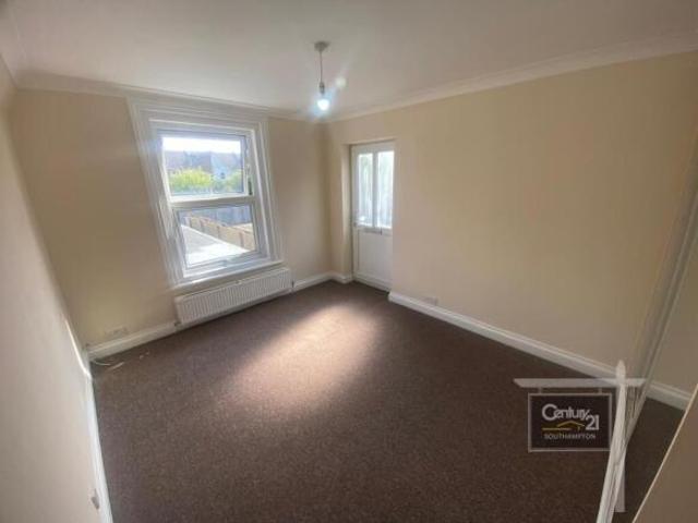2 bedroom flat for rent in |Ref: R213627|, Shirley Road, Southampton, SO15 3FG, SO15