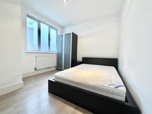 2 bedroom flat for rent in Refectory Apartments, Lawrence Road, N15