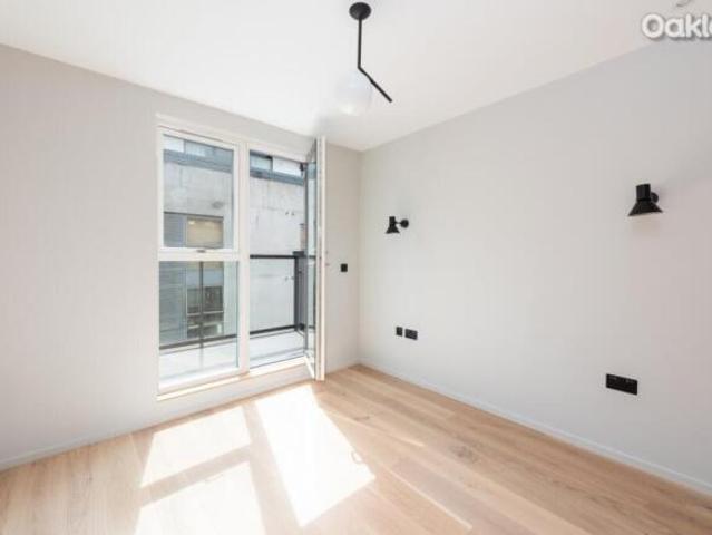 2 bedroom flat for rent in Regent Street, Brighton, BN1
