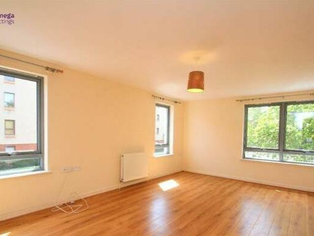 2 bedroom flat for rent in Restalrig Drive Restalrig Edinburgh EH7