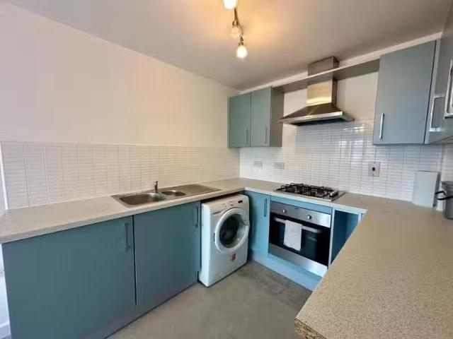 2 bedroom flat for rent in Ribble Avenue, Burnley, BB10