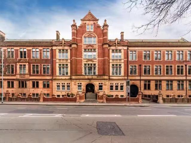 2 bedroom flat for rent in Richmond Terrace, Brighton, East Su.