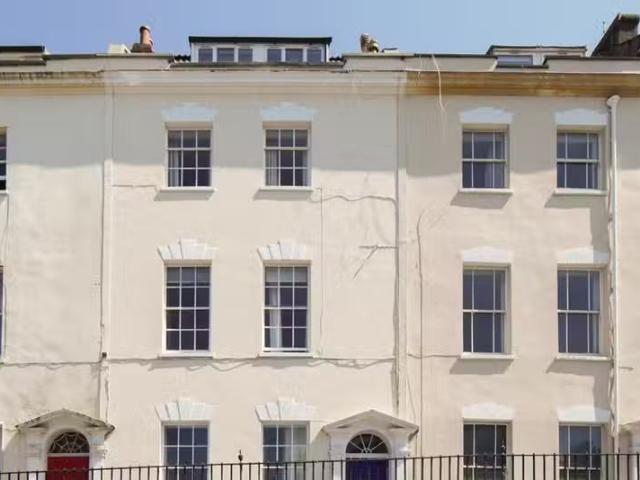 2 bedroom flat for rent in Richmond Terrace, Clifton, BS8