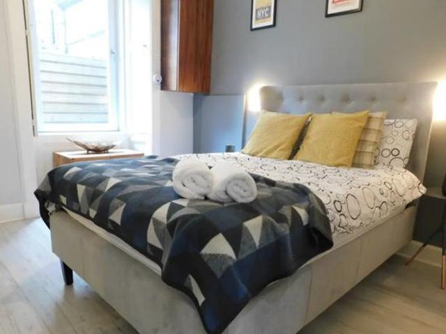 2 Bedroom Flat For Rent In Richmond Terrace, Edinburgh