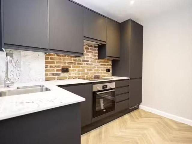 2 bedroom flat for rent in Richmond Hill, Bournemouth,, BH2