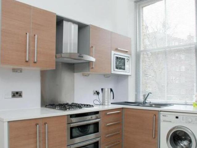 2 Bedroom Flat For Rent In Richmond Hill, Richmond