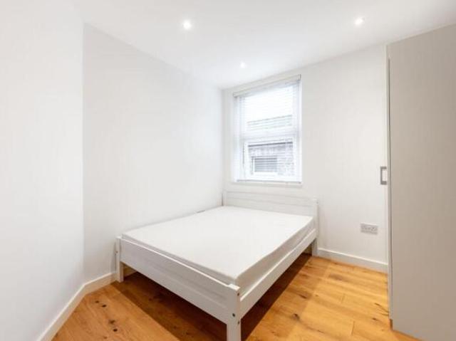 2 bedroom flat for rent in Riffel Road, Willesden Green, London, NW2