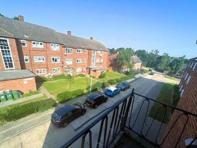 2 Bedroom Flat For Rent In Roosevelt Way