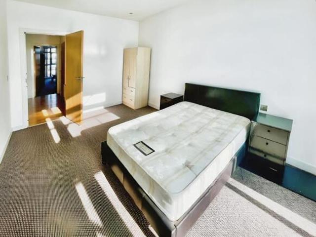 2 bedroom flat for rent in Roberts Wharf, East Street, Leeds, West Yorkshire, LS9