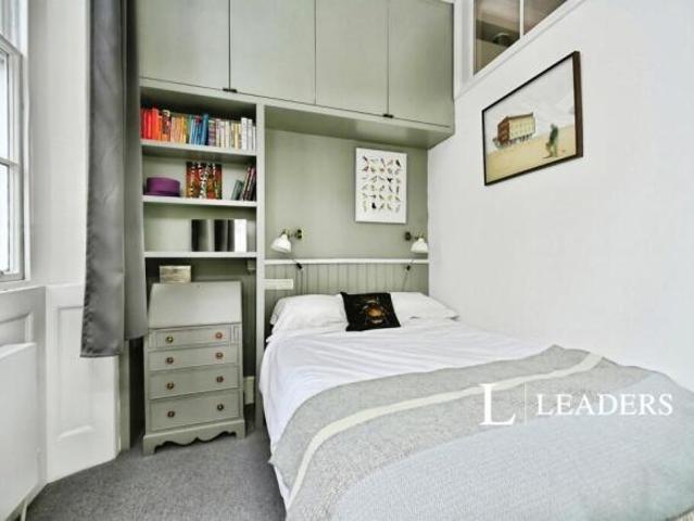 2 bedroom flat for rent in Rock Grove, Brighton, East Sussex, BN2