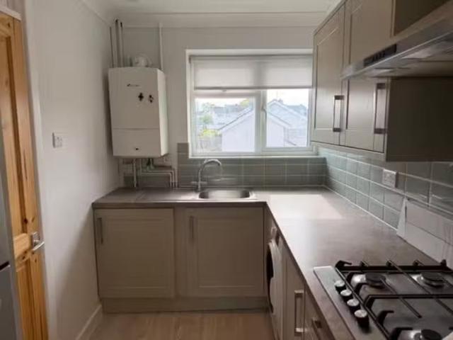2 bedroom flat for rent in Rodney Road, Backwell, BS48