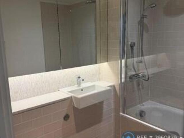2 bedroom flat for rent in Rodney Road, London, SE17