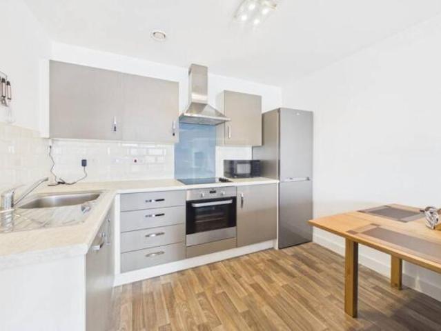 2 bedroom flat for rent in Rose Creek Gardens, Great Sankey, WA5
