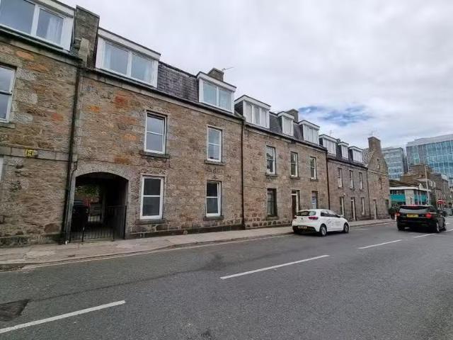 2 bedroom flat for rent in Rose Street, City Centre, Aberdeen.