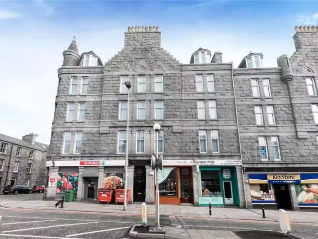 2 bedroom flat for rent in Rosemount Viaduct, Aberdeen, AB25