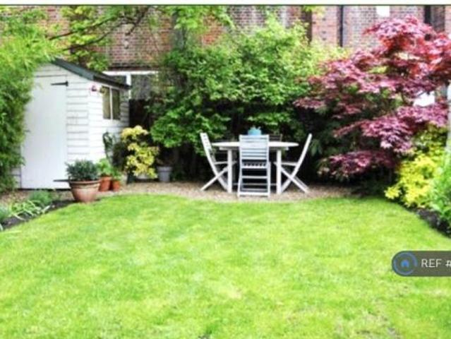2 bedroom flat for rent in Rosendale Road, London, SE24