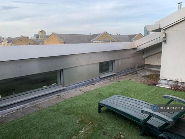 2 bedroom flat for rent in Rotherhithe St, London, SE16