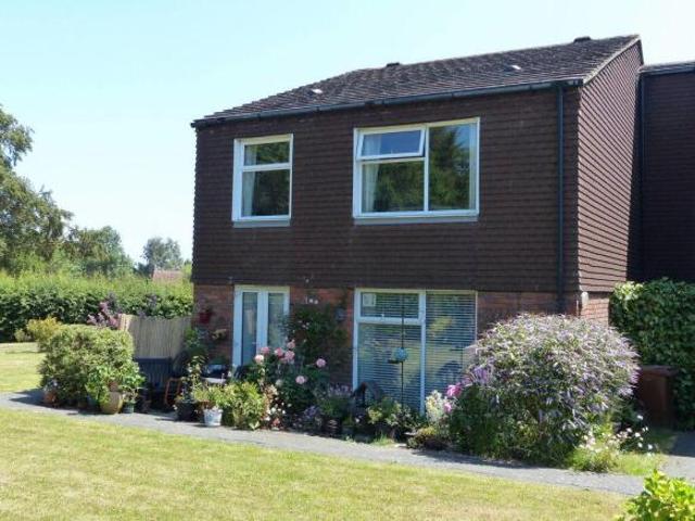 2 bedroom flat for rent in Rothermere Close, Benenden, TN17