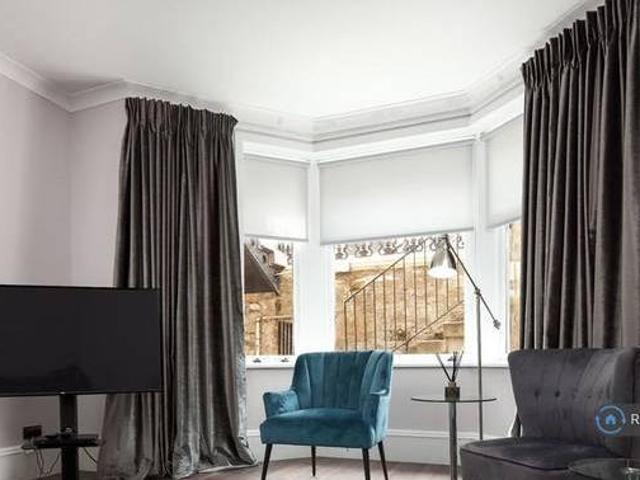 2 bedroom flat for rent in Roxburgh Street Glasgow G12