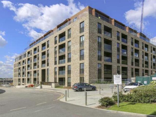 2 bedroom flat for rent in Royal Engineers Way, Burghley House, NW7