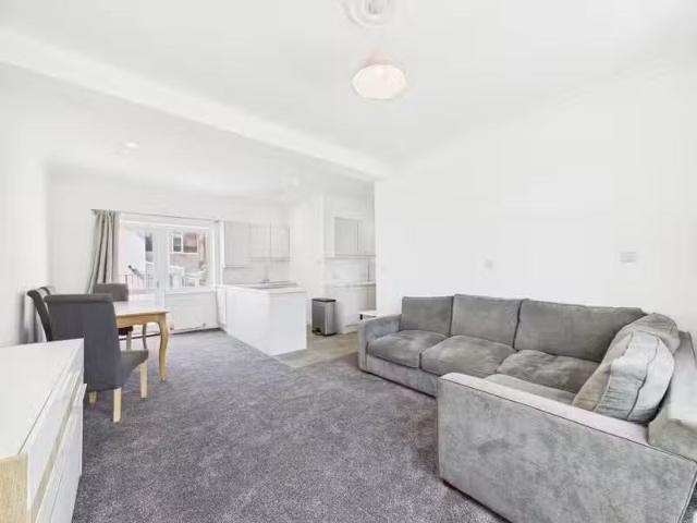 2 bedroom flat for rent in Rugby Place, Brighton, BN2 5JB, BN2