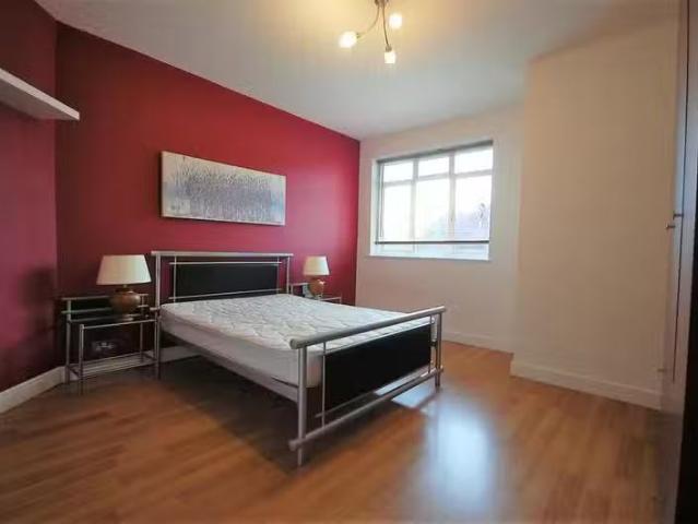2 bedroom flat for rent in Ruislip Court, Raleigh Close, Ruisl.