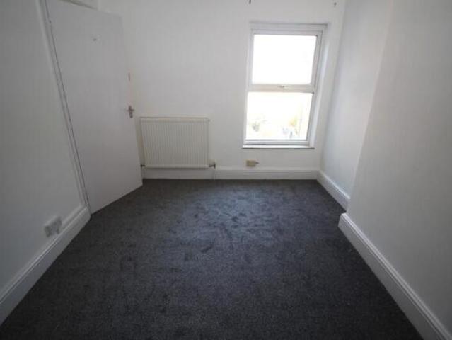2 bedroom flat for rent in Russell Avenue, Bedford, MK40 3TF, MK40