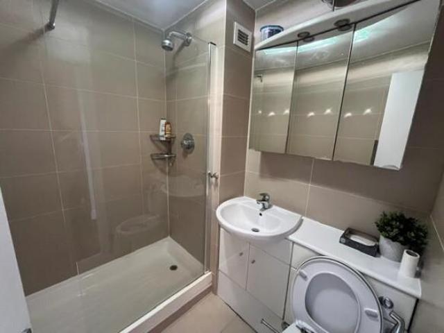 2 bedroom flat for rent in Russell Square, Brighton, BN1