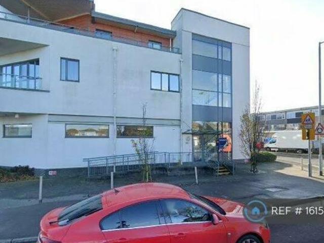 2 bedroom flat for rent in Sandford Court Woodley Reading RG5