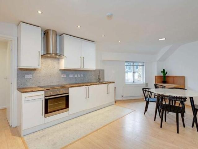 2 bedroom flat for rent in Sandys Row, Liverpool Street, E1