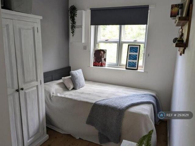 2 bedroom flat for rent in Saint Lawrence Road, Newcastle Upon Tyne, NE6